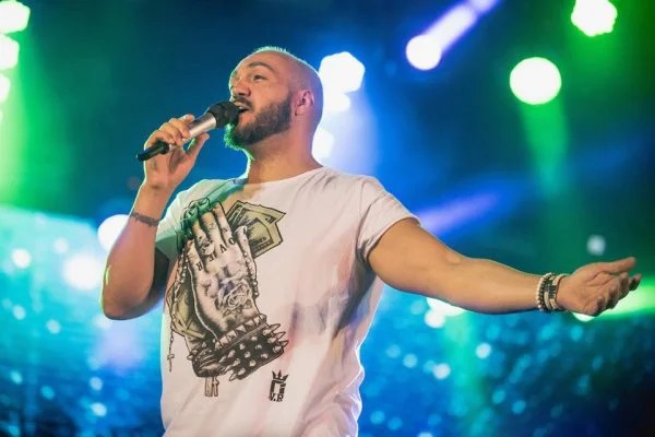 A pedido de Neymar, Belo faz surpresa para Bruna Biancardi em show - 180graus - O Maior Portal ...