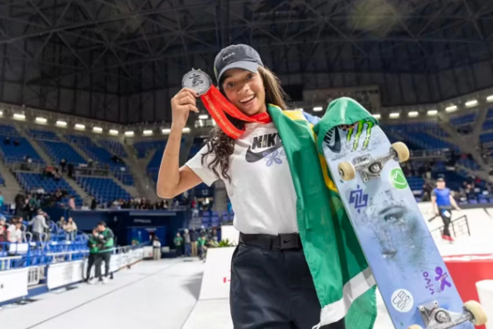 Rayssa Leal, a Fadinha, leva a prata no Mundial de Skate Street 2023 - 180graus - O Maior Portal ...