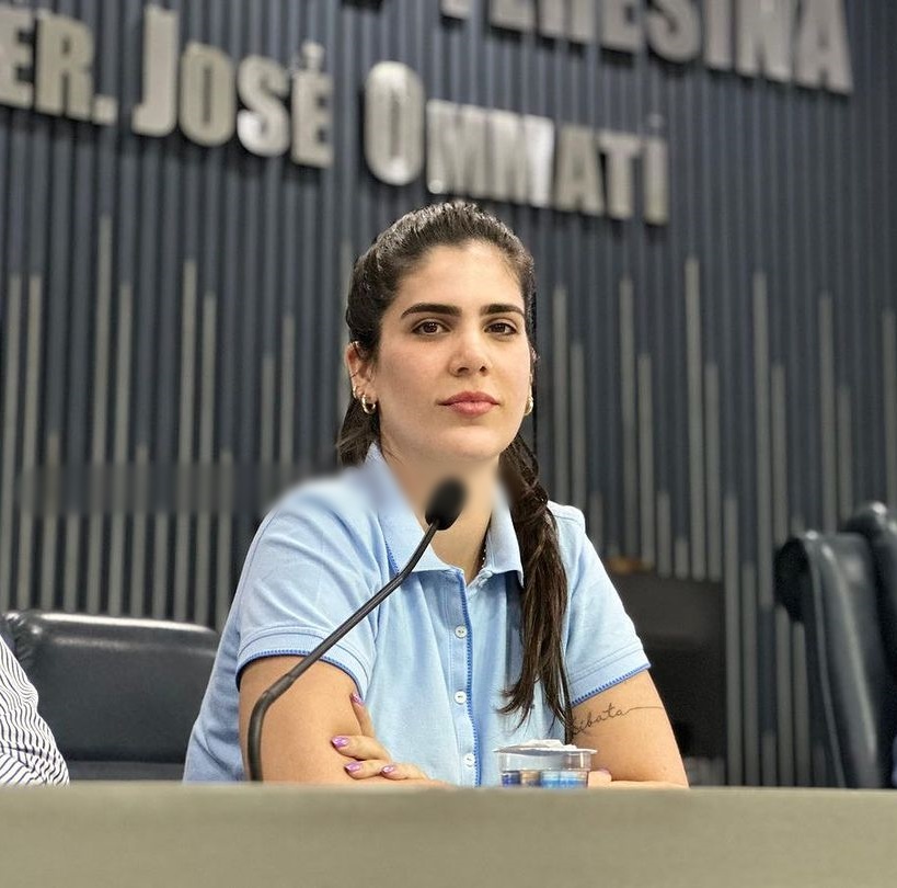 Thanandra Sarapatinhas Permanece No Prd Após Fusão Com Ptb 180graus