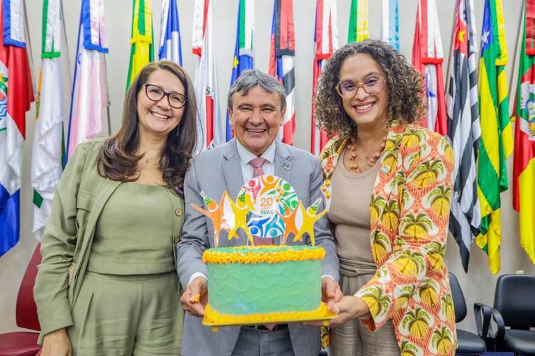 Ministro Wellington Dias destaca fortalecimento do SUAS em evento de 20 anos do sistema ...