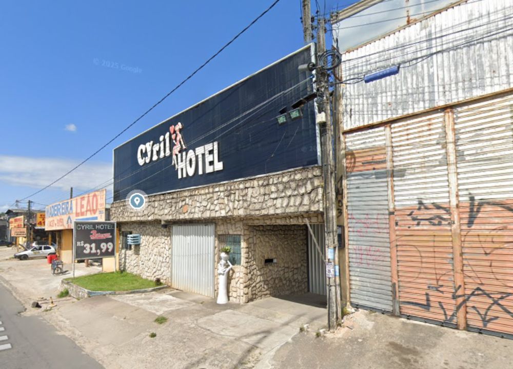 Jovem de 20 anos é encontrada morta em quarto de motel com objeto ...