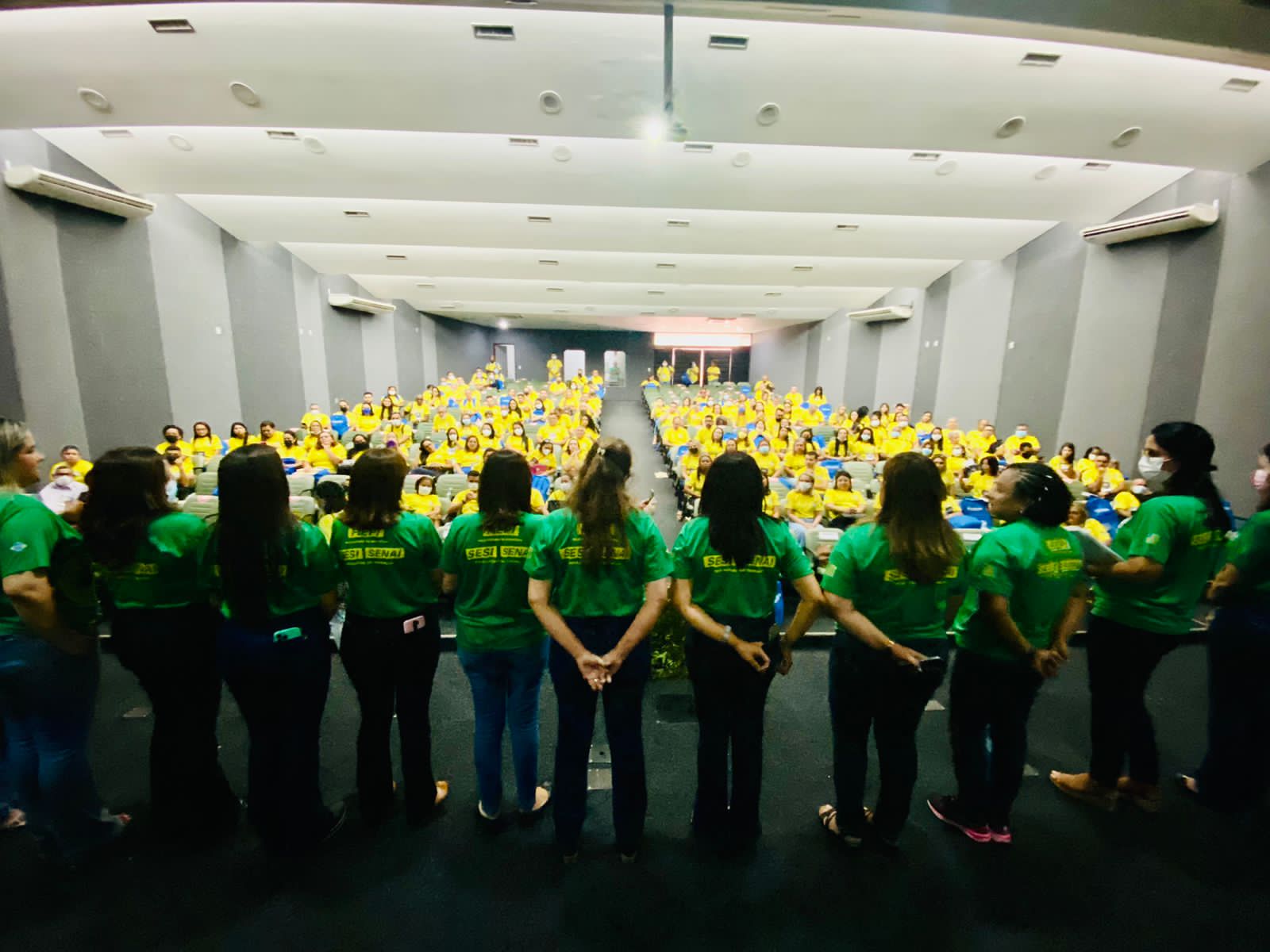 Participei do Seminário SESI-SENAI de Educação - 180graus - O Maior ...