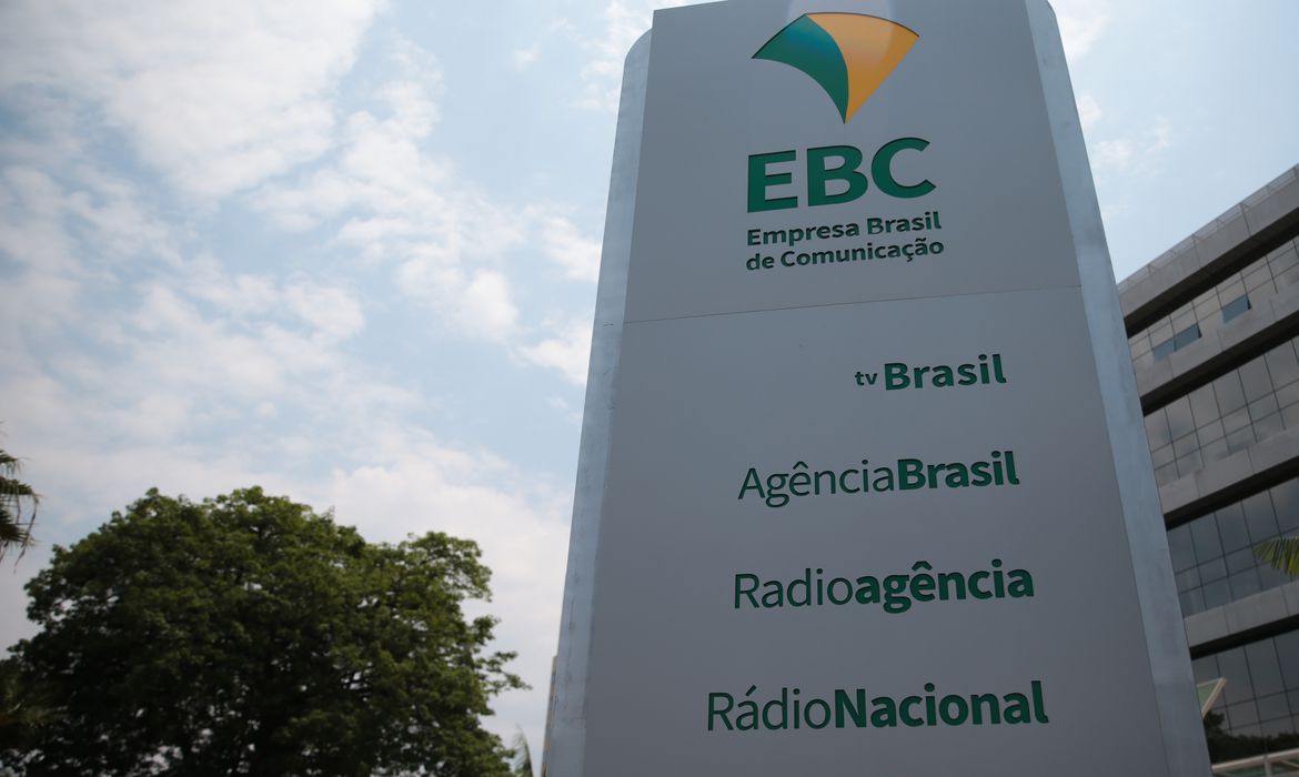 EBC abre inscrições para processo seletivo de estágio - 180graus - O ...