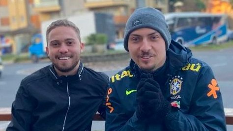 Renan Bolsonaro tem prints comprometedores com ex-assessor vazados ...