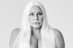 Fafá de Belém, no auge de seus 67 anos, posa como veio ao mundo e ...