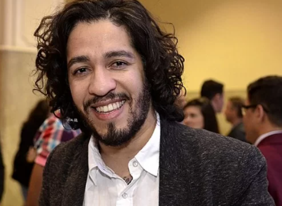 Jean Wyllys relembra vitória no BBB5 e comenta sua relação com a fama ...