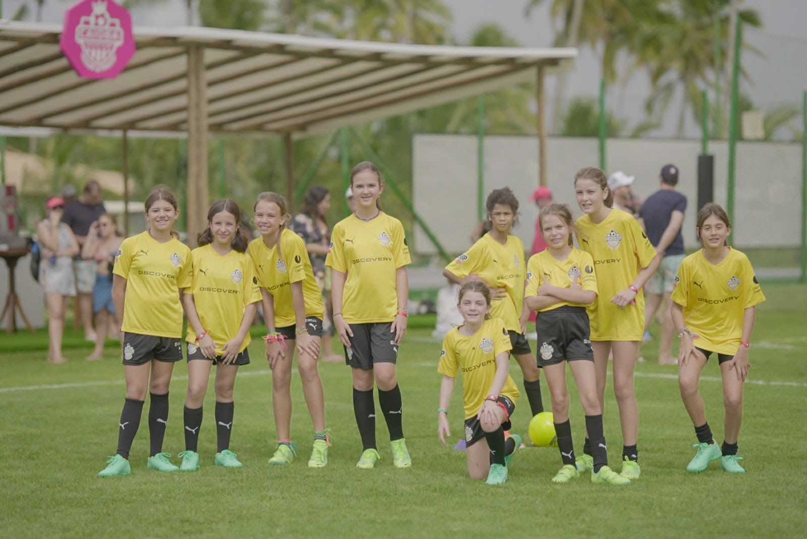 Caioba Soccer Camp Comandatuba 2023 “Eu, Tu, Elas” recebe Kaka, Juninho ...