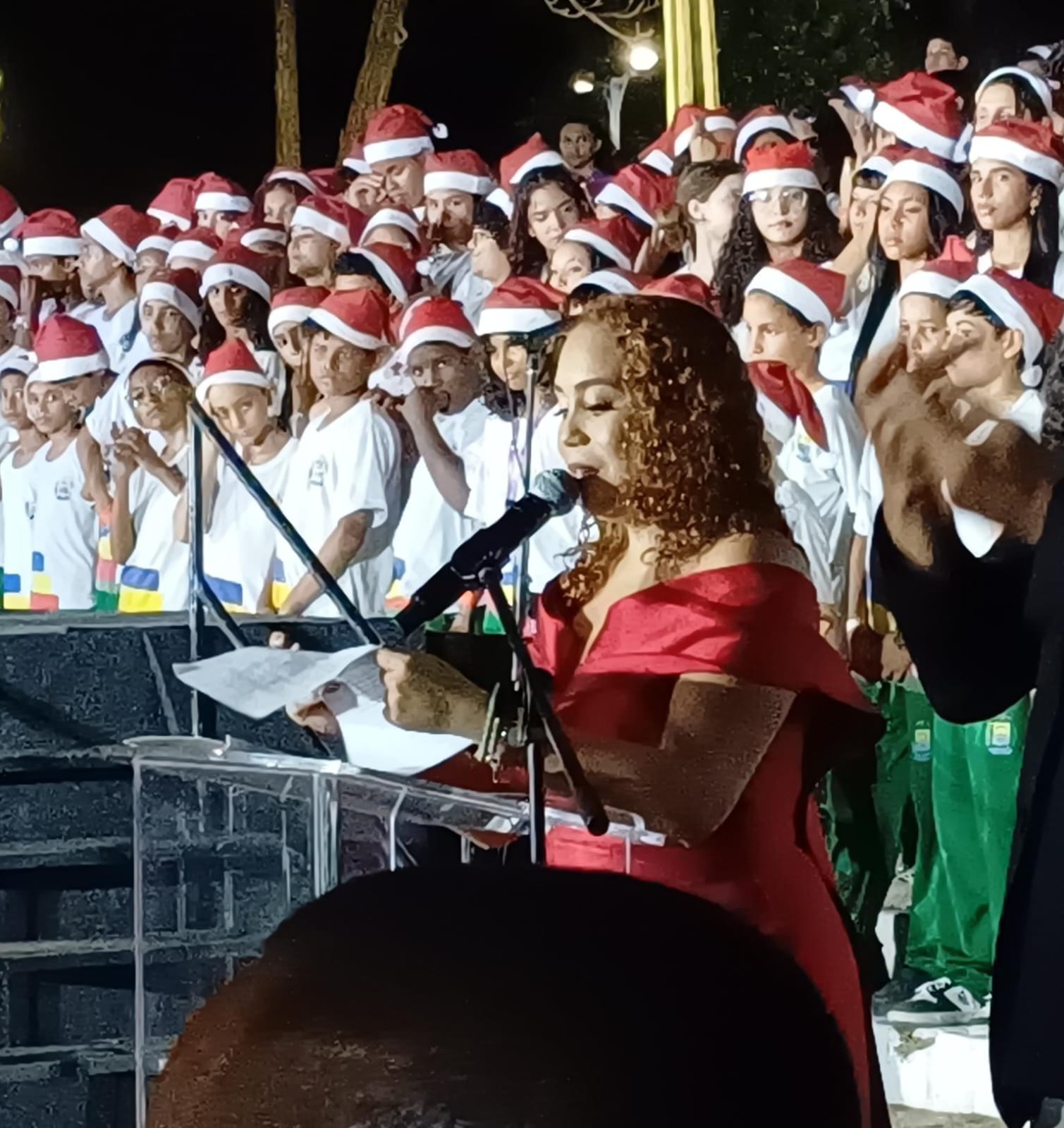 Maria da Cruz relembra início da carreira e homenageia Maestro Emanuel ...