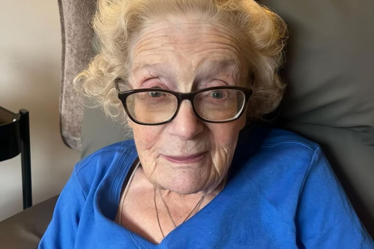 Morre Norma Burton, a vovó do TikTok, aos 91 anos - 180graus - O Maior ...