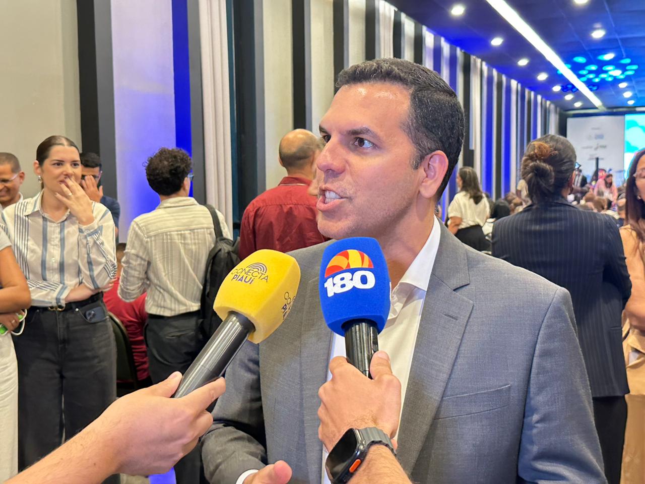 Rodrigo Torres reforça ações integradas para alfabetização na idade ...