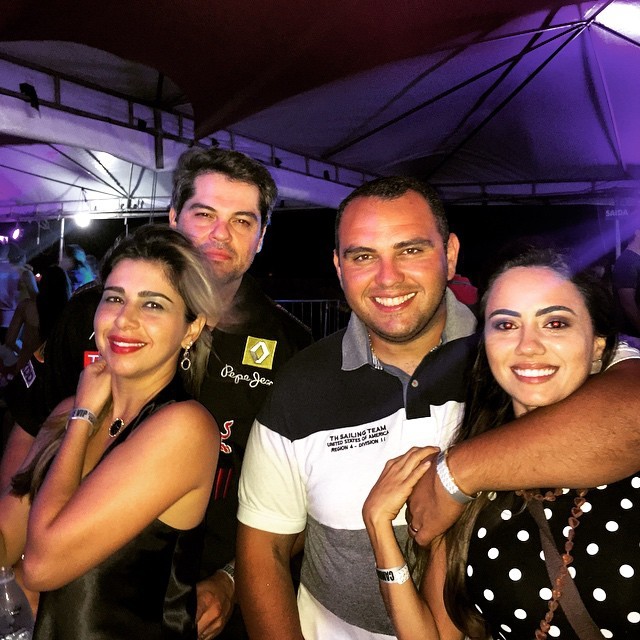 Filho de 'Datena' curte carnaval no litoral do Piauí ao lado de ...