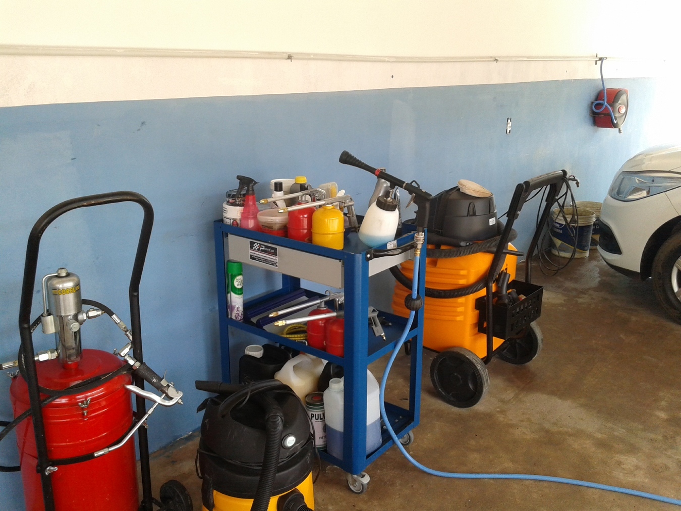 Tem grátis no Point Car auto lave: Lava jato mais moderno é inaugurado ...