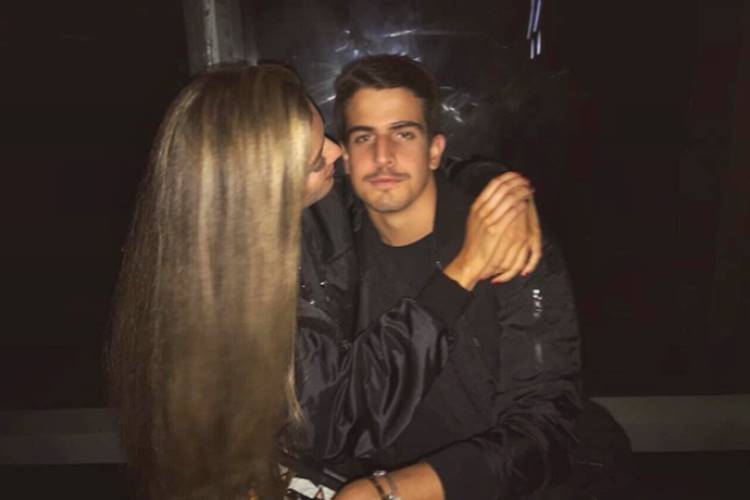 Enzo Celulari publica foto agarradinho com nova namorada, Victória ...