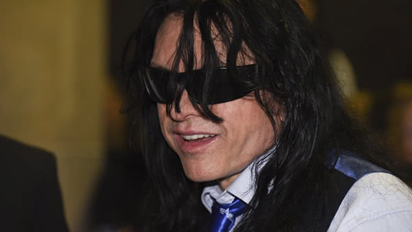 The Room: 6 motivos para assistir ao pior filme de todos os tempos ...