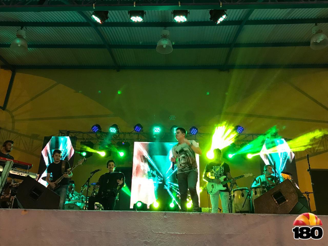 Show maraca o último dia de festejos no município de Joca Marques ...