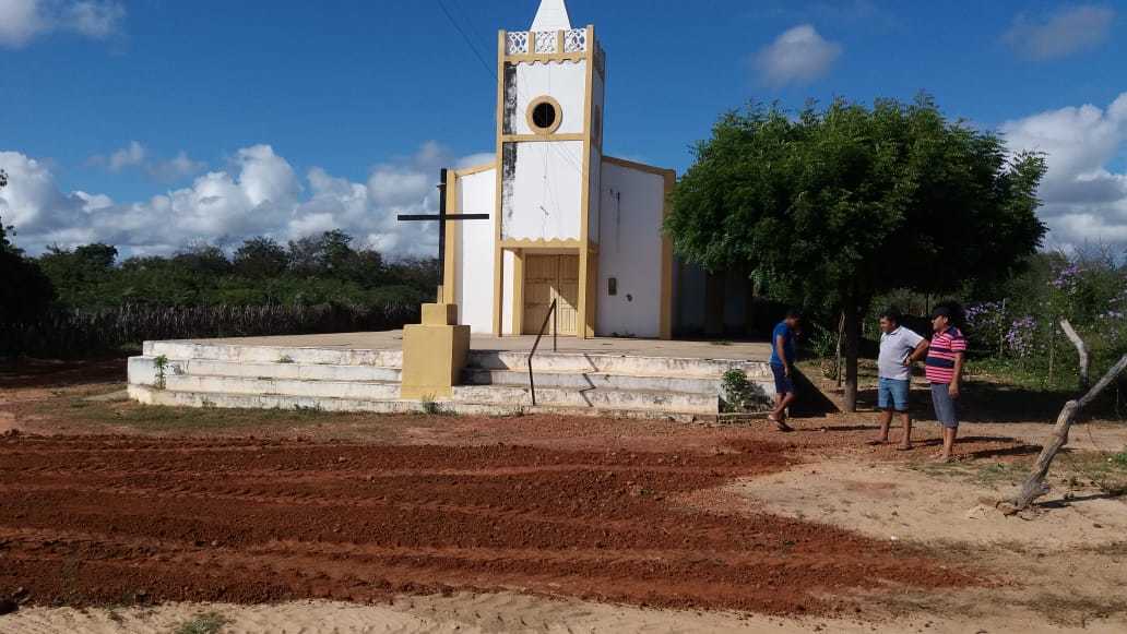 Prefeitura de Inhuma recupera 55 km de estradas vicinais no município ...
