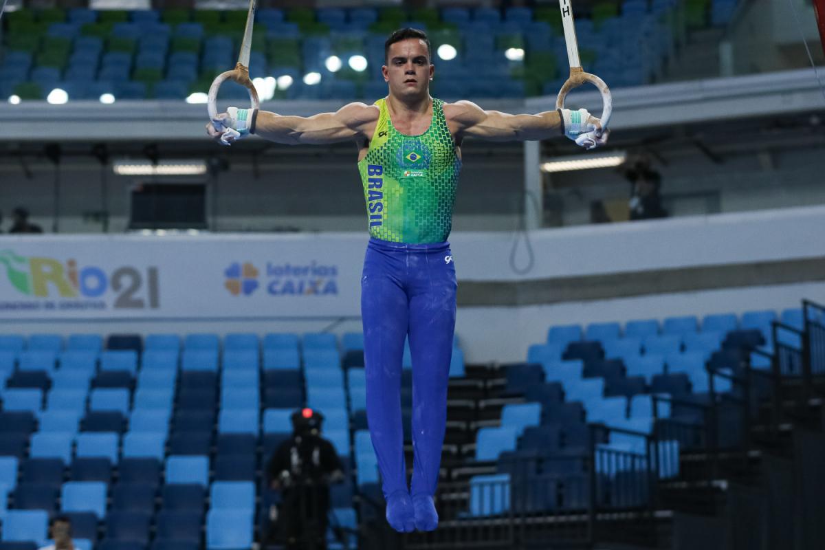 CBG divulga seleção brasileira de ginástica artística feminina e ...
