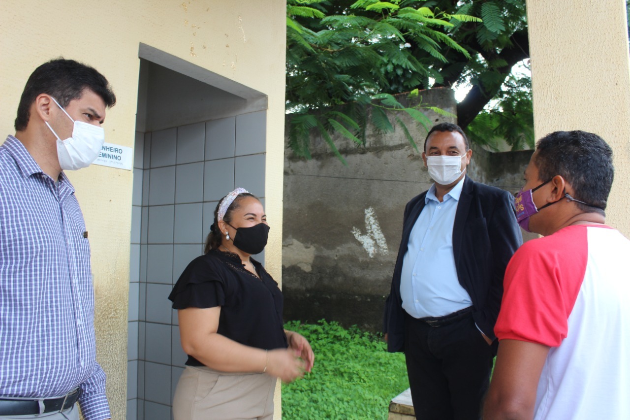 Equipe da Semec visita escola no Pedra Mole - 180graus - O Maior Portal do Piauí