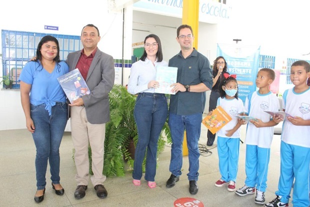 Equipe da Semec prestigia lançamento de projetos sobre educação ... Equipe da Semec prestigia lançamento de projetos sobre educação ...