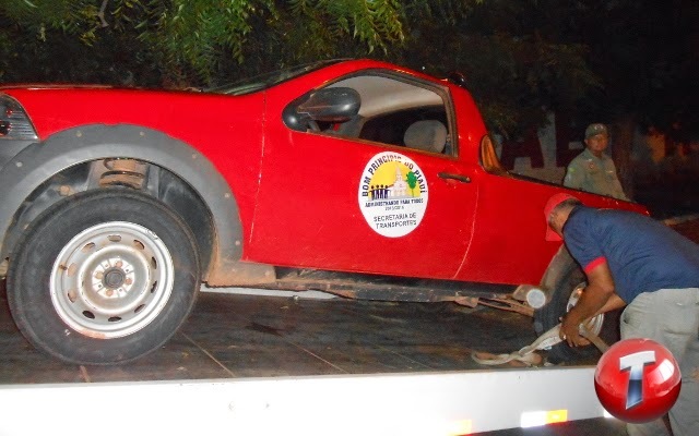 Apreendido em blitz carro de prefeitura que circulava com documentação ...