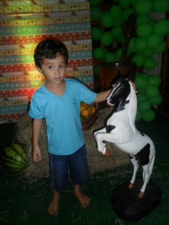 Dilson Lopes e Henryette, comemoram 1º aninho de vida de Henrique Lopes ...