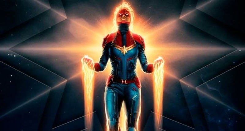 Capitã Marvel: Carol Danvers voa triunfante em novo pôster