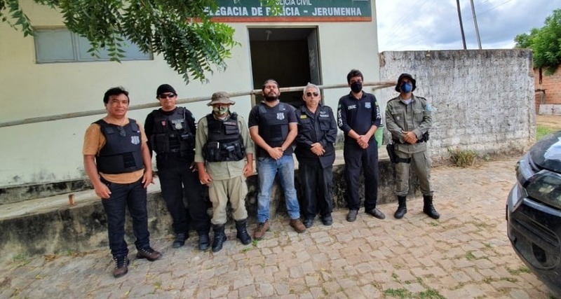 Polícia Civil Cumpre Mandados E Prende Três Homens Durante Operação No