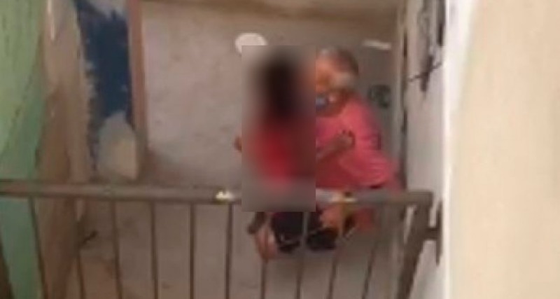 Idoso é Filmado Estuprando Uma Criança De Seis Anos Imagens Chocantes