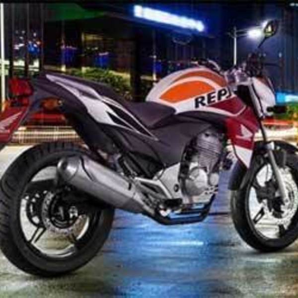 Honda lança edição da série CB 300R, em alusão a equipe da marca na MotoGP