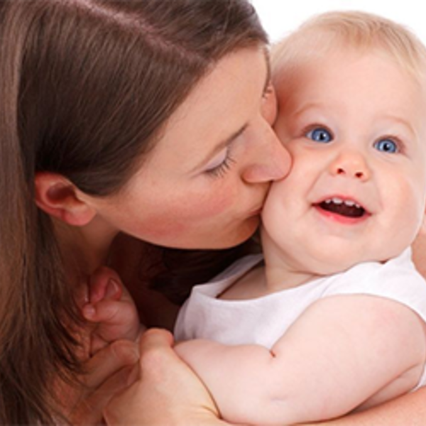 Curiosidades: Bebês só dão risada para ver as mães rindo de volta