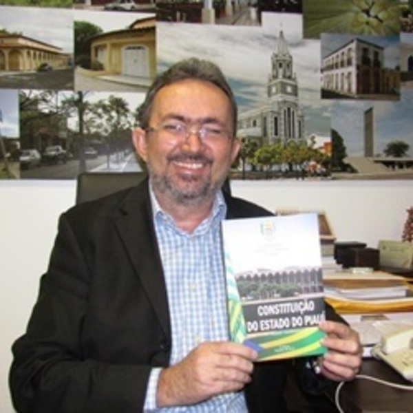 Antônio Félix bate o próprio recorde e se mantém o deputado mais atuante