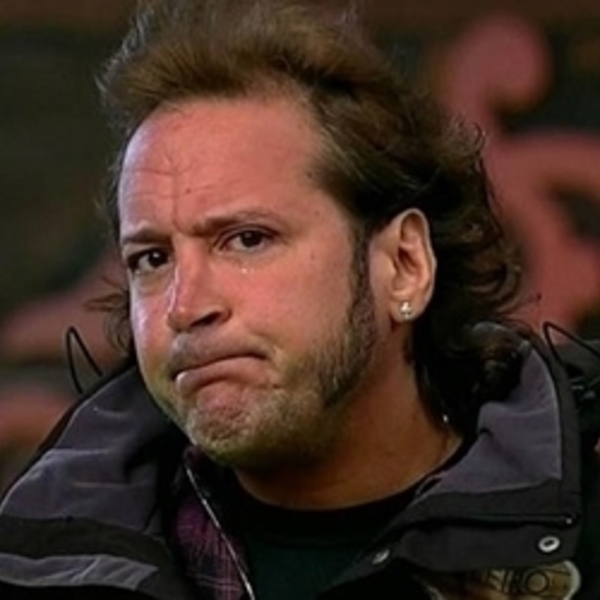 Ex-Menudo Roy Rosselo é detido e votação de 'A Fazenda' é suspensa