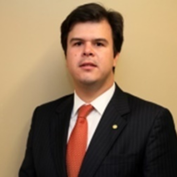 Fernando Filho assume liderança do PSB na Câmara dos Deputados; saiba