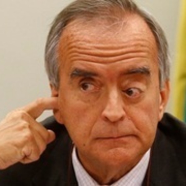 Depois de três horas e meia, acaba depoimento de Nestor Cerveró à PF