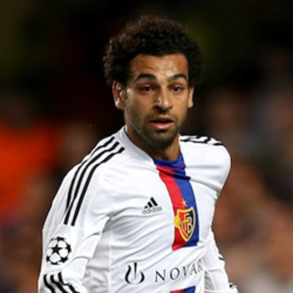 Mohamed Salah, ex-Basel, acerta e é o novo reforço do Chelsea para o Inglês