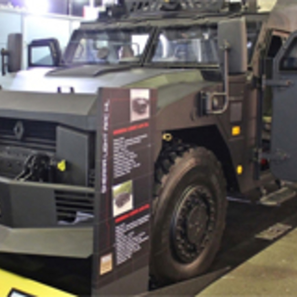 Candidato a novo 'caveirão' do BOPE pode chegar a 100 km/h e trucidar ...