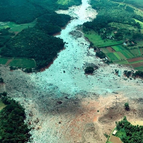 Brumadinho Número De Mortos Sobe Para 34 E 299 Pessoas Desaparecidas