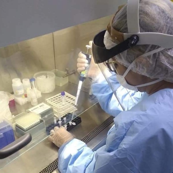 Governo anuncia compra de 10 mil kits de exames e criação de 100 novas UTIs