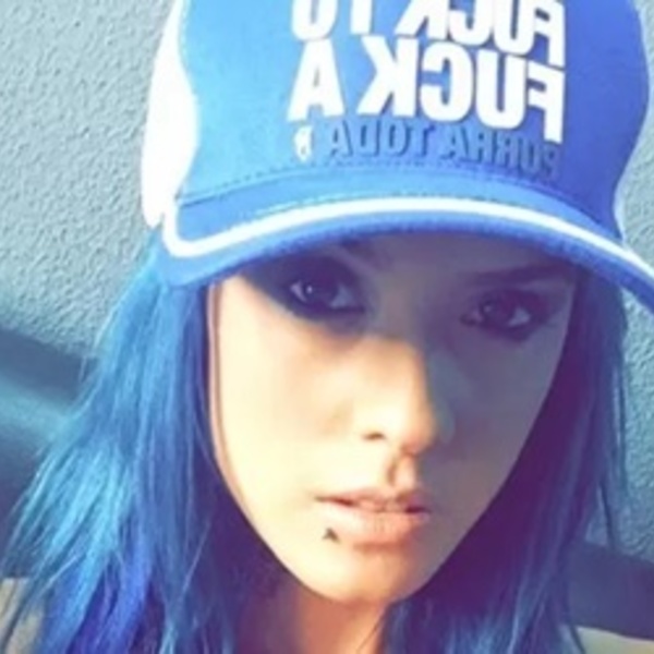 Funkeira Tati Zaqui Faz Selfie De Topless E Recebe Vários Elogios
