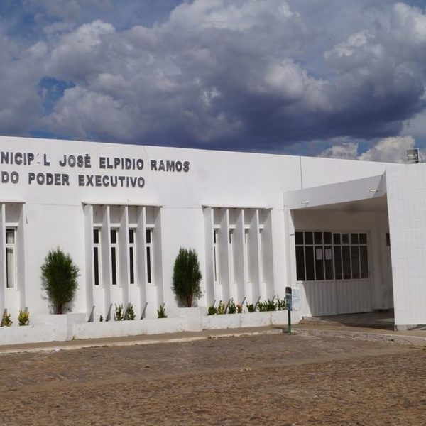 Prefeitura abre inscrições para concurso com 167 vagas em diversos cargos