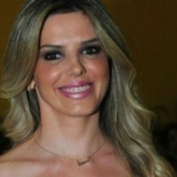 Mari Alexandre procura um novo amor: 'Estou pronta, com o coração aberto'