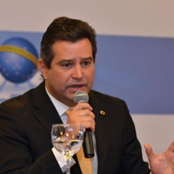 Ministro dos Transportes vem ao Piauí para inauguração da BR-235 Ministro dos Transportes vem ao Piauí para inauguração da BR-235
