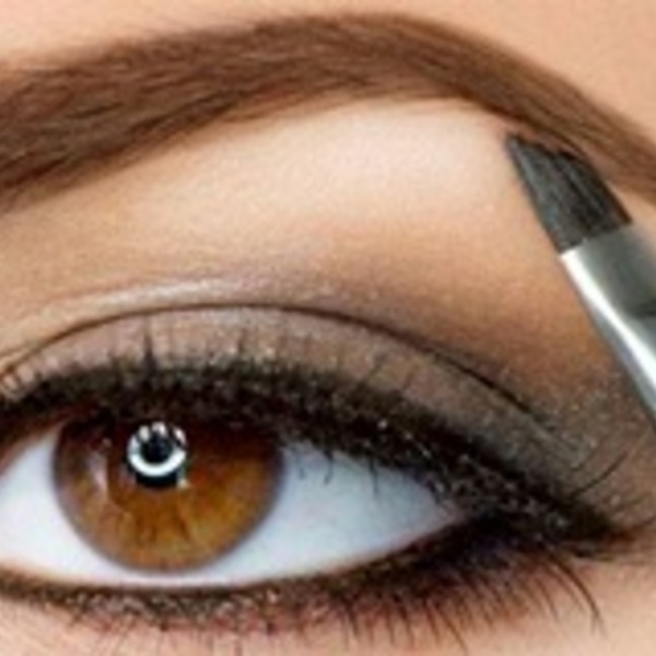 Sobrancelhas Perfeitas Aprenda A Respeitar O Desenho Natural Delas