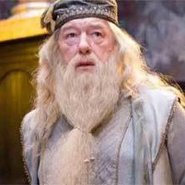Dumbledore estará em ‘Animais Fantásticos e Onde Habitam 2’